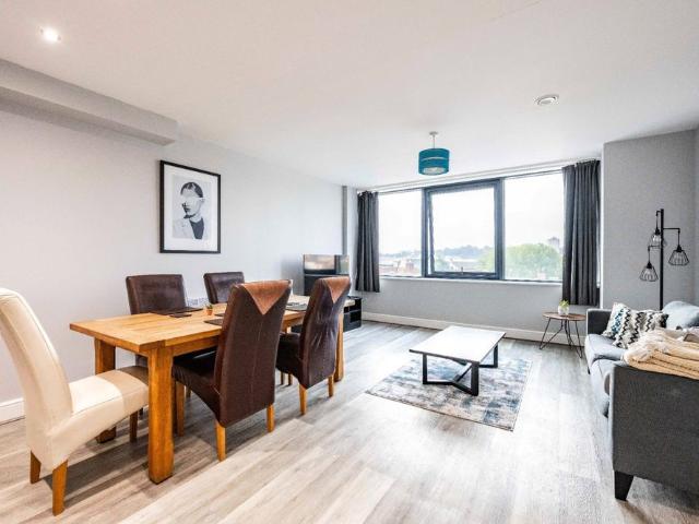 2 bedroom apartment to rent Grosvenor House, 112 114 Prince of Wales Road, Norwich, NR1