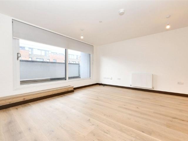 2 bedroom apartment to rent Darlington House, Merlin Drive, Fletton Quays, Peterborough, PE2