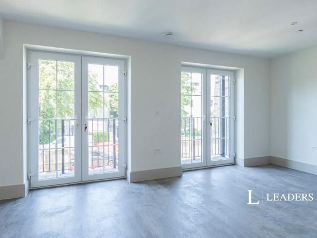 2 bedroom apartment to rent Durley Road, Bournemouth, Dorset, BH2