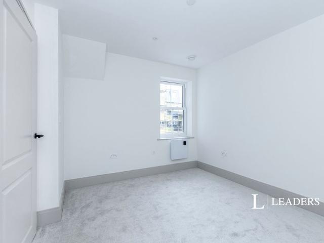 2 bedroom apartment to rent Durley Road, Bournemouth, Dorset, BH2