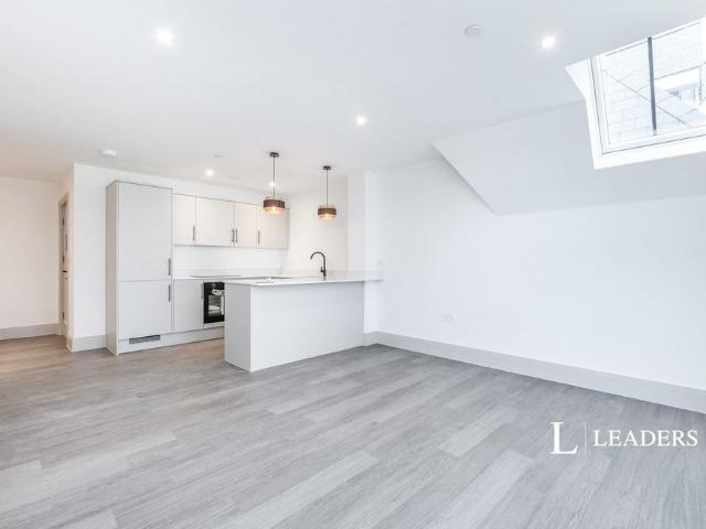 2 bedroom apartment to rent Durley Road, Bournemouth, Dorset, BH2