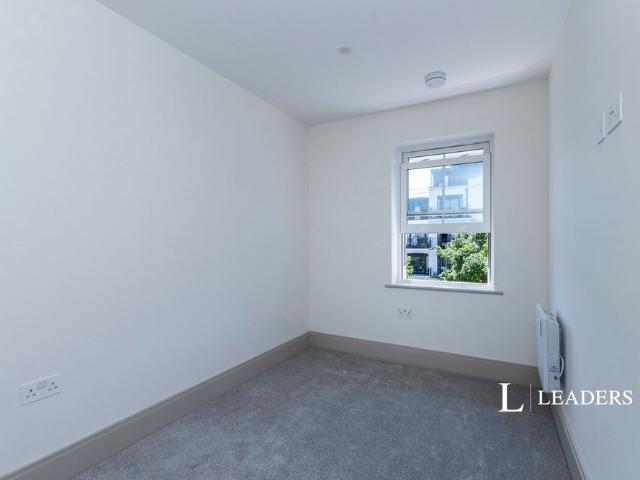 2 bedroom apartment to rent Durley Road, Bournemouth, Dorset, BH2