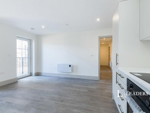 2 bedroom apartment to rent Durley Road, Bournemouth, Dorset, BH2