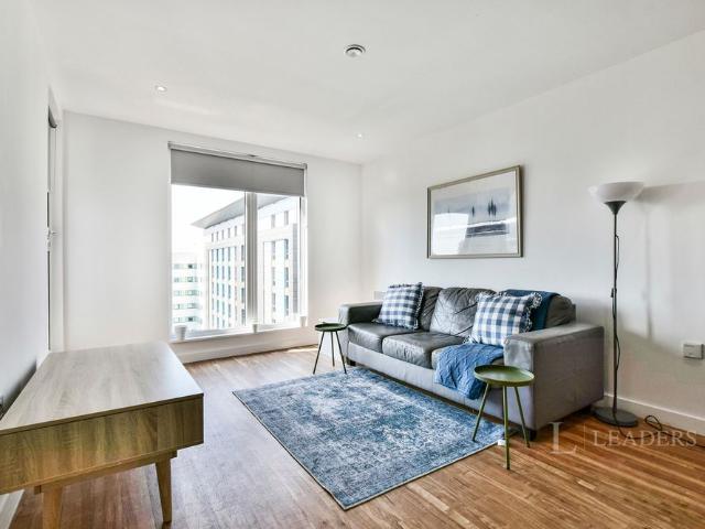 2 bedroom apartment to rent Elmira Way, Salford, Greater Manchester, M5