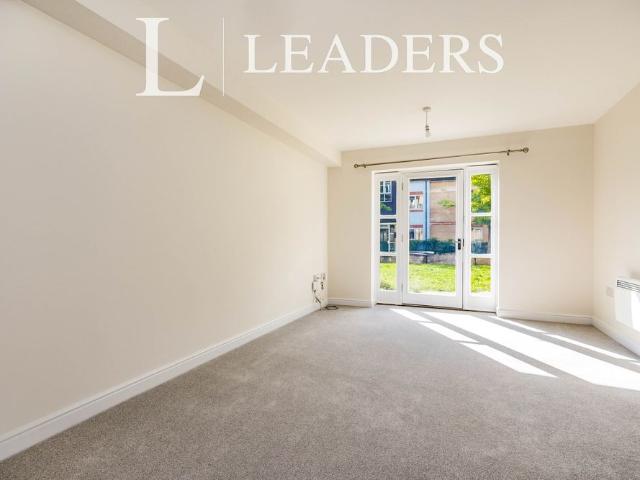 2 bedroom apartment to rent Faraday Road, Guildford, GU1