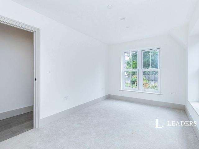 2 bedroom apartment to rent Hahnemann Road, Bournemouth, BH2