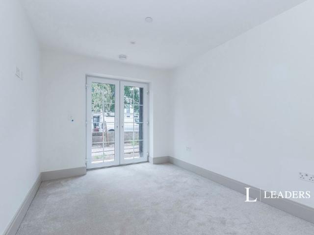 2 bedroom apartment to rent Hahnemann Road, Bournemouth, BH2