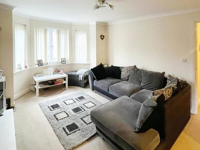 2 bedroom apartment to rent Harrison Close, Warrington, WA1
