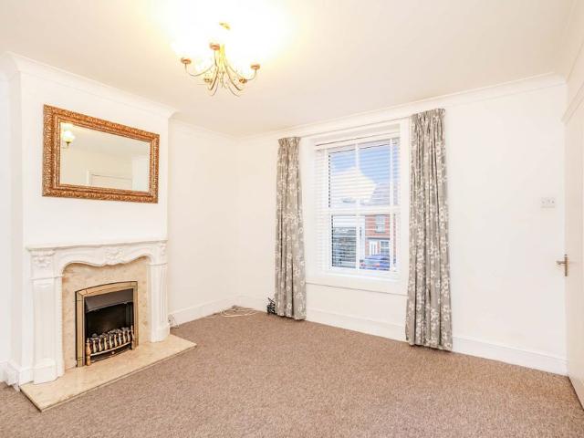 2 bedroom apartment to rent High Street, Shrivenham, Swindon, Oxfordshire, SN6
