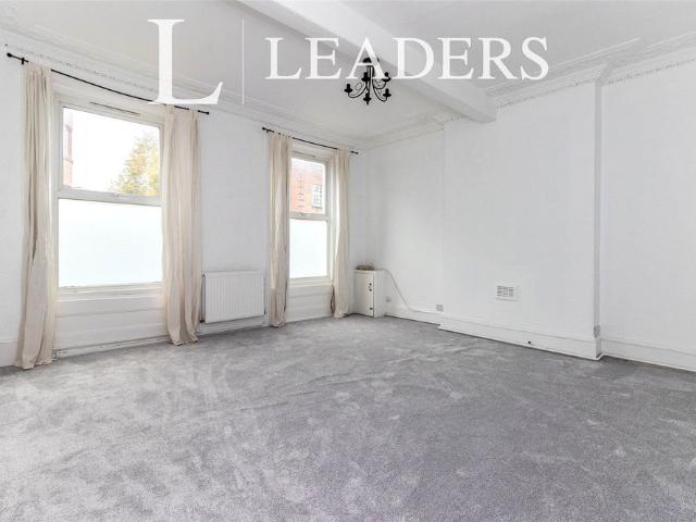 2 bedroom apartment to rent High Street, Sutton, SM1