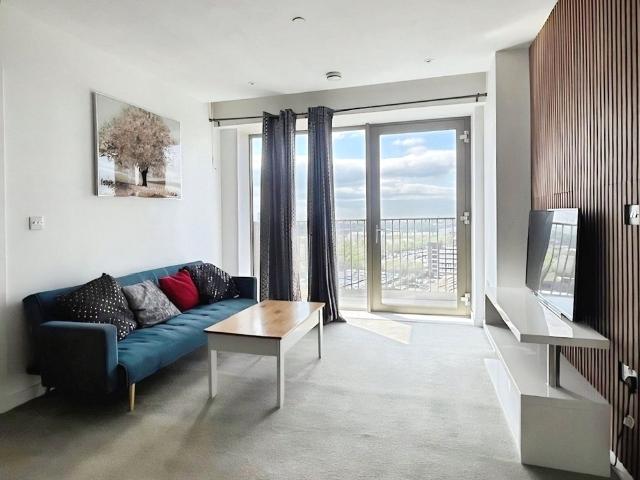 2 bedroom apartment to rent Hulme Street, Salford, Greater Manchester, M5