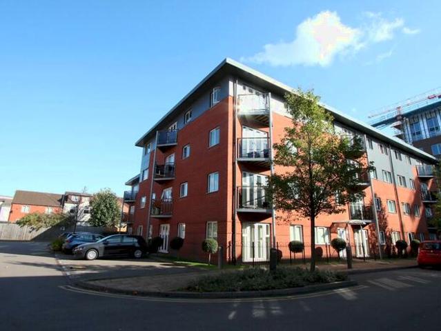 2 Bedroom Apartment To Rent In Caister Hall, Coventry, CV1
