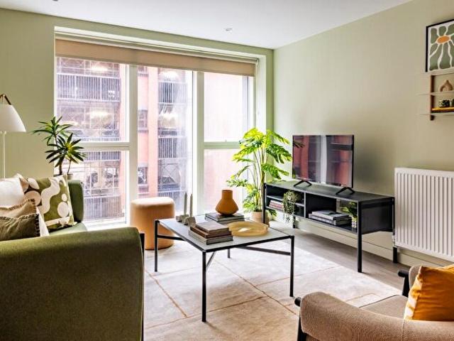 2 Bedroom Apartment To Rent In Candleriggs, Trongate, Glasgow, G1