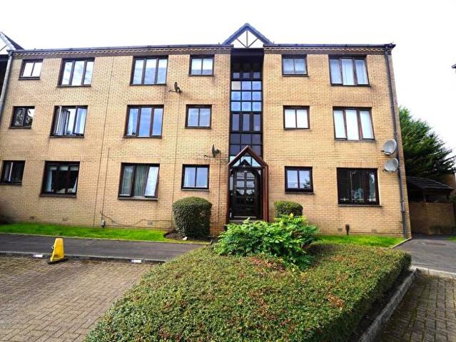 2 Bedroom Apartment To Rent In Castle Court, Kirkintilloch, Glasgow, G66