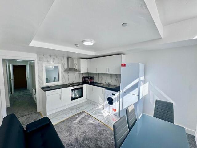 2 Bedroom Apartment To Rent In Castle Edge, City Centre, NG7