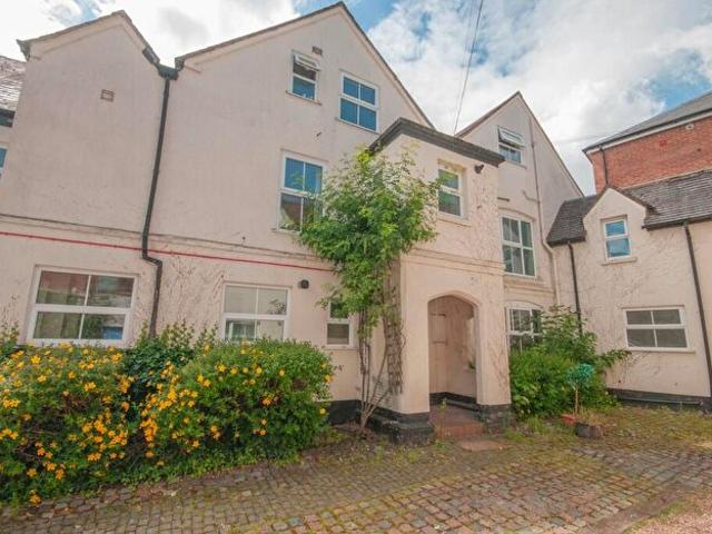 2 Bedroom Apartment To Rent In Church Street, Rugby, CV21