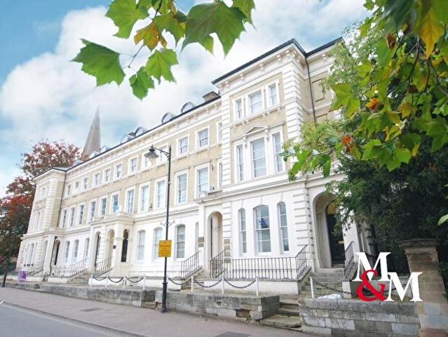 2 Bedroom Apartment To Rent In Church Square, LU7