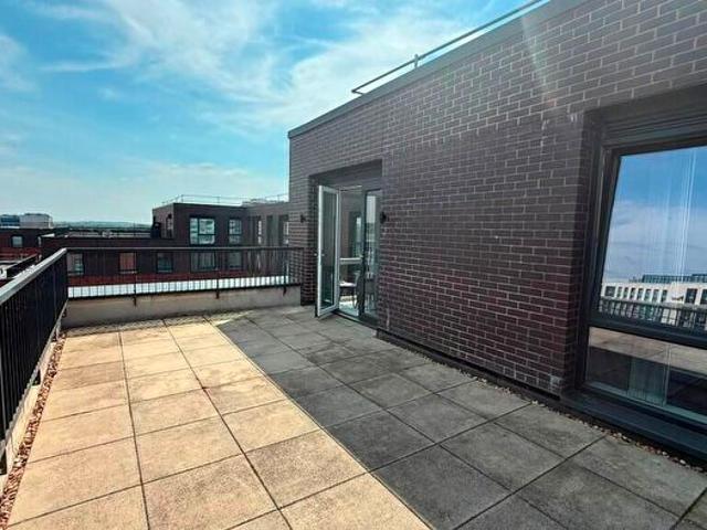 2 Bedroom Apartment To Rent In Crocus Street, Nottingham, Nottinghamshire, NG2
