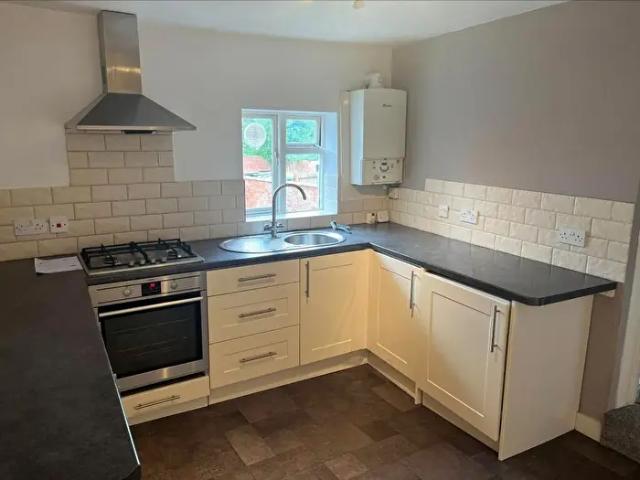 2 Bedroom Apartment To Rent In A, High Street, Alcester, B49