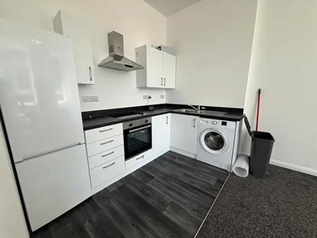 2 Bedroom Apartment To Rent In Apartment, Matlock Road, Coventry, CV1