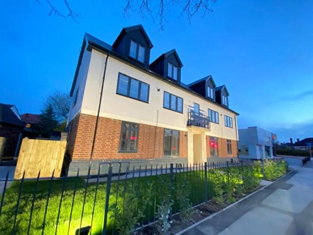 2 Bedroom Apartment To Rent In B Eton Road, West Bridgford, Nottingham, NG2