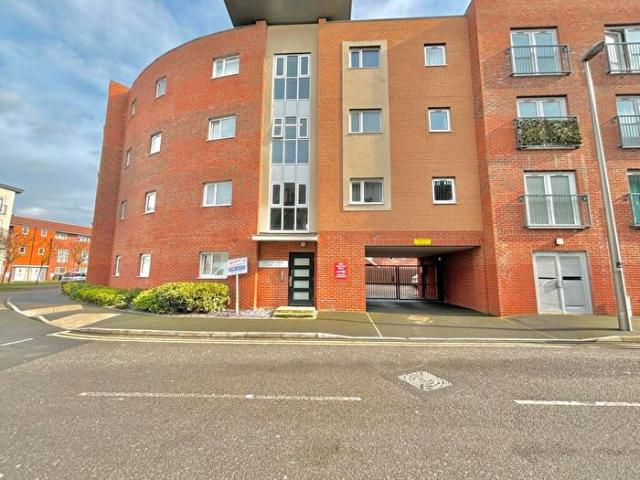 2 Bedroom Apartment To Rent In Bowling Green Close, Bletchley, MK2