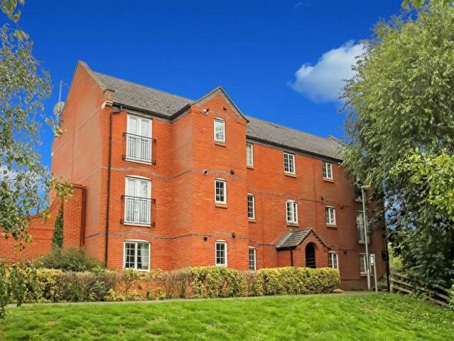 2 Bedroom Apartment To Rent In Blackbridge Court, Thrapston, Kettering, NN14