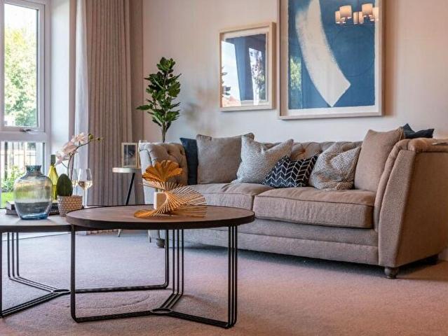 2 Bedroom Apartment To Rent In Bramble Drive, Derby, Derbyshire, DE22