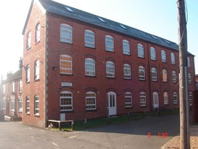 2 Bedroom Apartment To Rent In Briar Court, Spinney Road, NN9