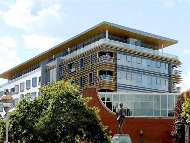 2 Bedroom Apartment To Rent In Great Western Street, Aylesbury, HP20