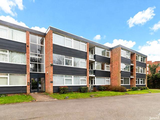 2 Bedroom Apartment To Rent In Darley Mead Court, Hampton Lane, Solihull, B91