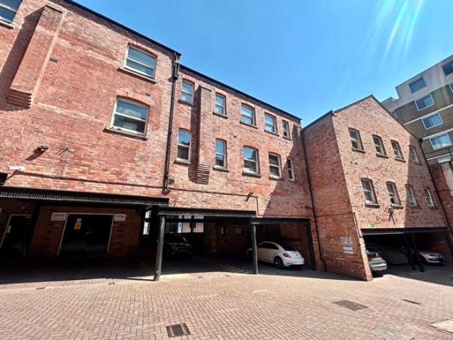 2 Bedroom Apartment To Rent In Derby Street, Nottingham, NG1