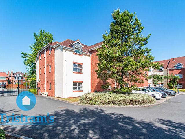 2 Bedroom Apartment To Rent In Eton Place, West Bridgford, NG2