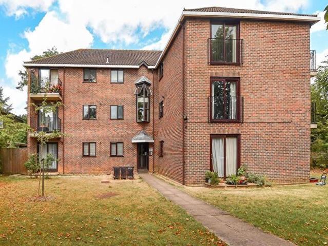 2 Bedroom Apartment To Rent In Ferry Pool Road, Summertown, OX2
