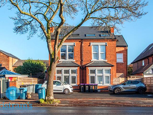 2 Bedroom Apartment To Rent In Flat, Musters Road, NG2