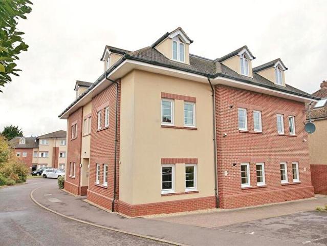 2 Bedroom Apartment To Rent In Kidlington, OX5