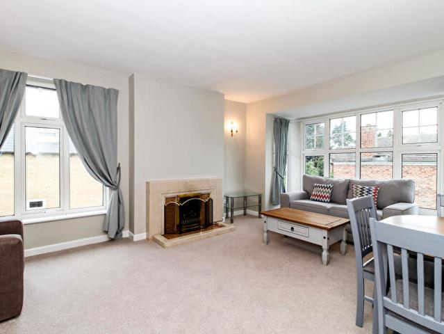 2 Bedroom Apartment To Rent In Hamilton Road, Summertown, OX2