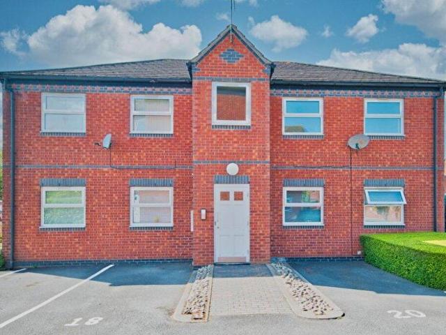 2 Bedroom Apartment To Rent In Harvon Garth, Rugby, CV21