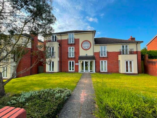 2 Bedroom Apartment To Rent In High Street, B90