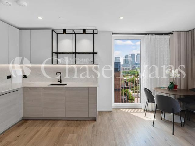 2 bedroom apartment to rent in iris house 12 hemlock street poplar riverside london e14