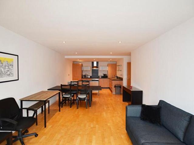 2 Bedroom Apartment To Rent In One Fletcher Gate, Adams Walk, Nottingham, Nottinghamshire, NG1