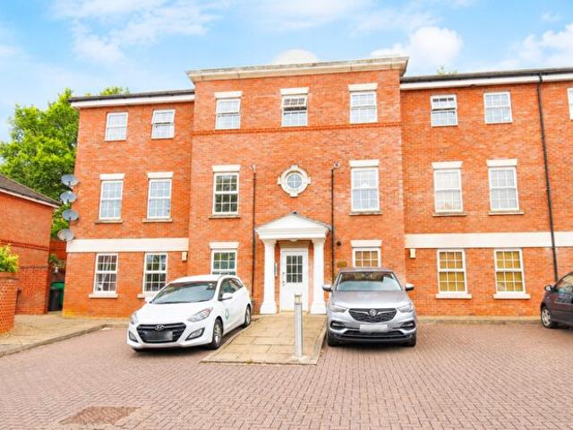 2 Bedroom Apartment To Rent In Ordnance House, Fusilier Way, Cavalry Fields, Weedon, NN7