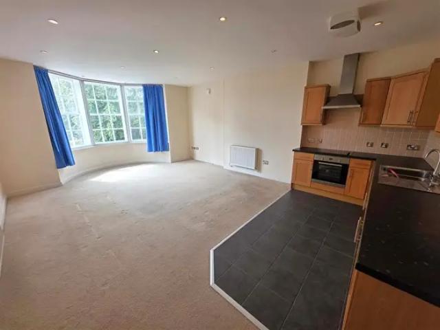 2 Bedroom Apartment To Rent In Lichfield Street, Tamworth, B79