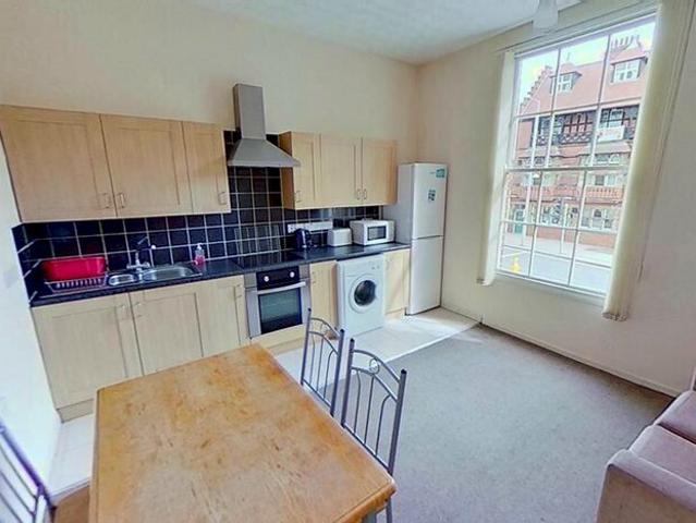 2 Bedroom Apartment To Rent In Lynton Court, Peachey Street, Nottingham, NG1
