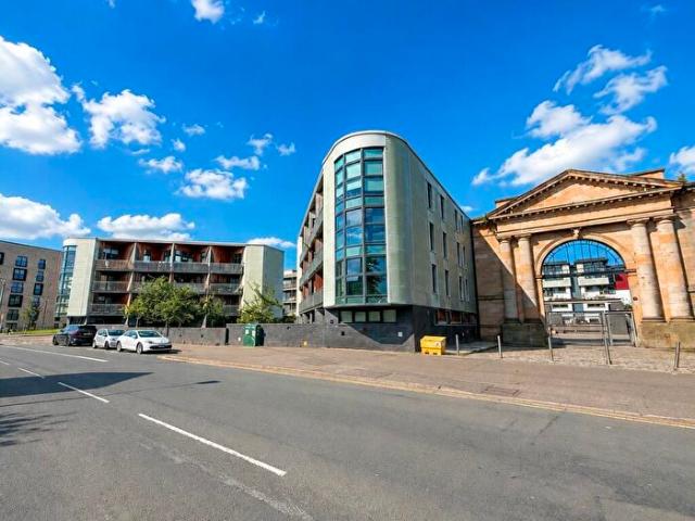 2 Bedroom Apartment To Rent In Moore Street, Glasgow, G40