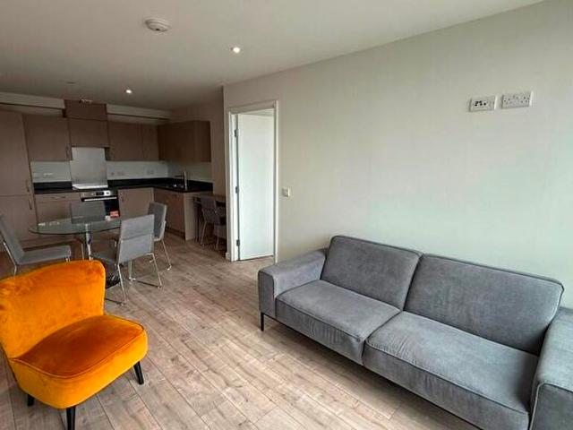 2 Bedroom Apartment To Rent In Mabel Street, Nottingham, Nottinghamshire, NG2