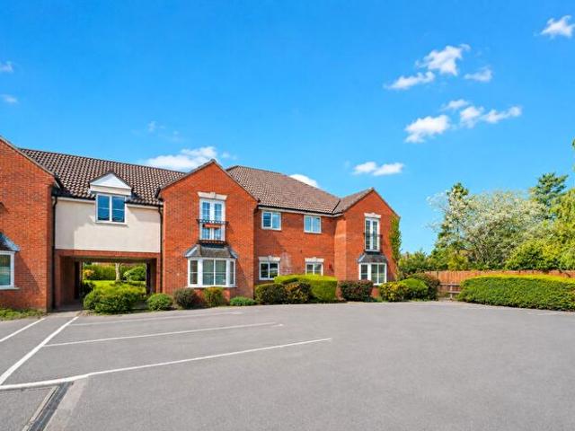 2 Bedroom Apartment To Rent In Manning Road, Moulton, Northampton, NN3