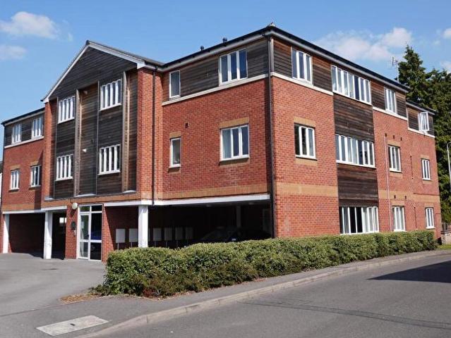 2 Bedroom Apartment To Rent In Mansfield Road, Woodthorpe, Nottingham, NG5