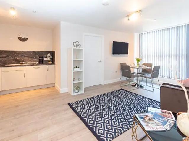 2 Bedroom Apartment To Rent In Merlin Wharf, Bath Lane, Leicester, Leicestershire, LE3
