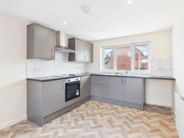 2 Bedroom Apartment To Rent In Mill Road, Newthorpe, Nottingham, Nottinghamshire, NG16